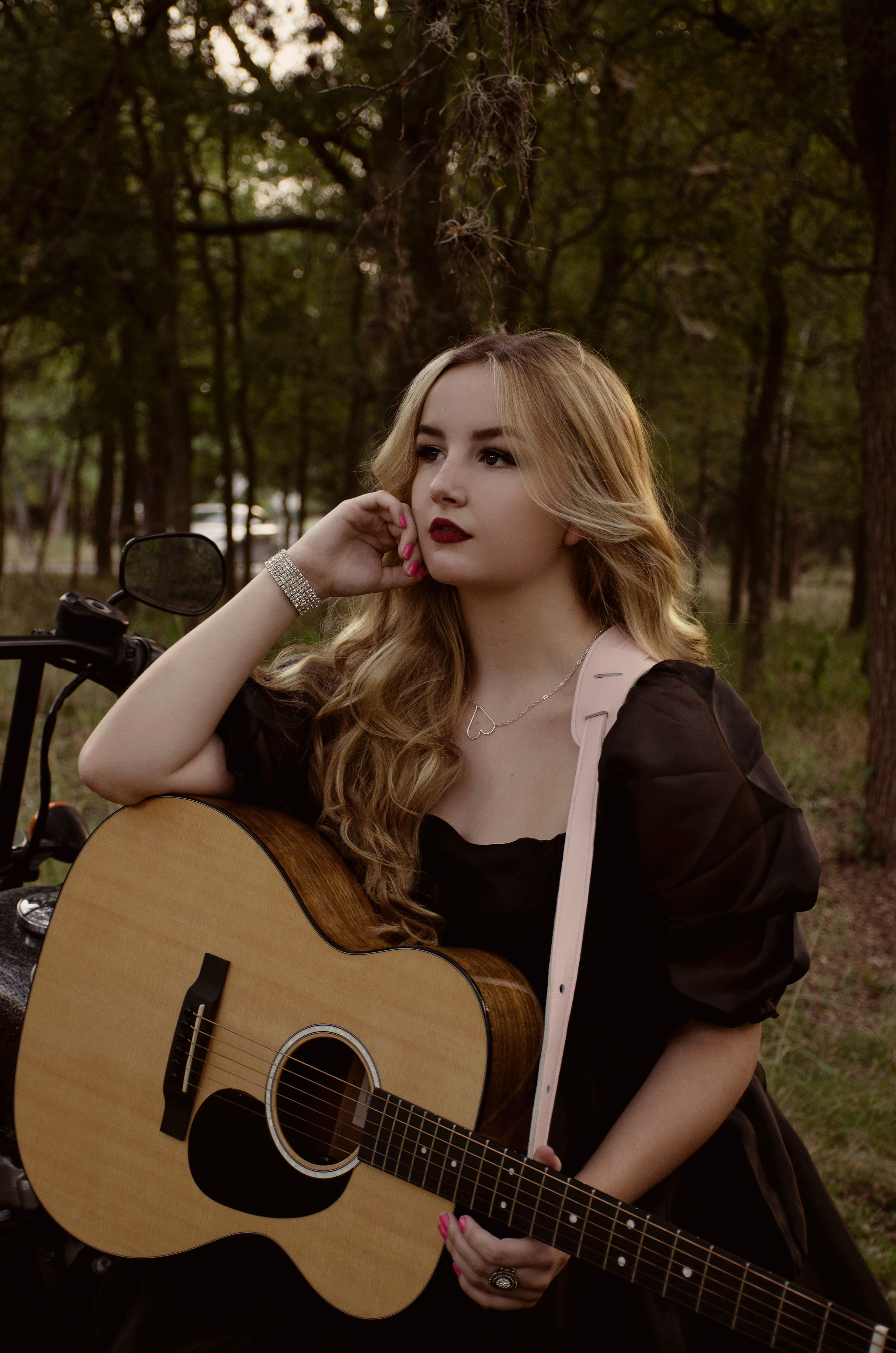 GALLERY – DYLAN LEE